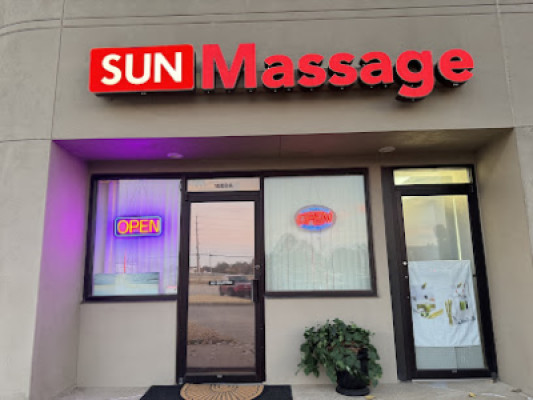 Tulsa Erotic Massages | WinkNKink